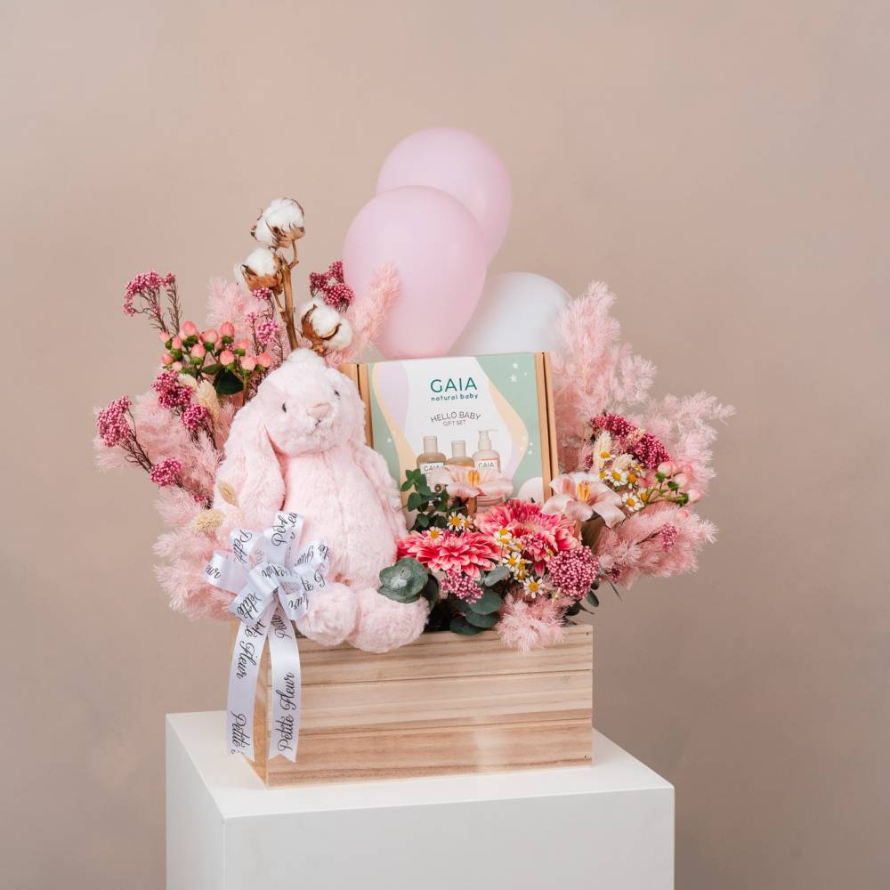Oh Hello Baby Gift Set