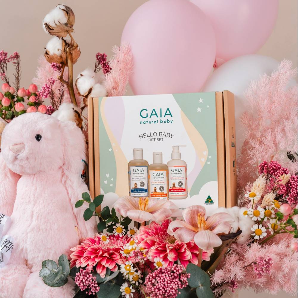 Oh Hello Baby Gift Set